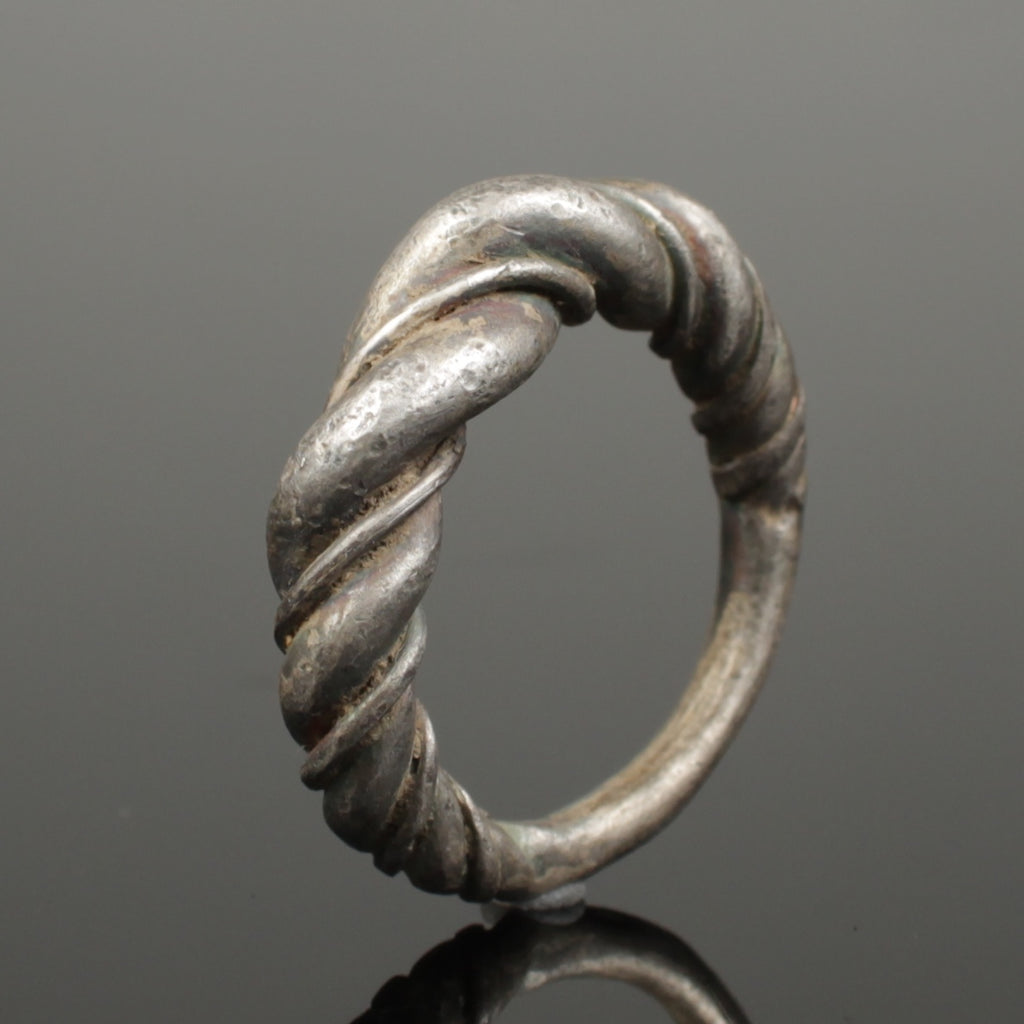 ANCIENT VIKING BRAIDED SILVER RING - CIRCA 9th/10th CENTURY (3223 ...