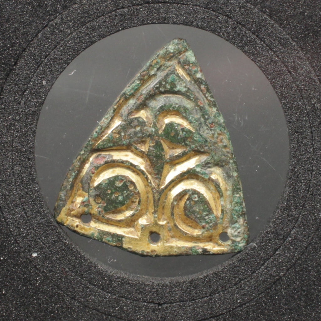 SUPERB ANGLO SAXON GILDED CHIP-CARVED MOUNT - Dating Circa 7th Century ...