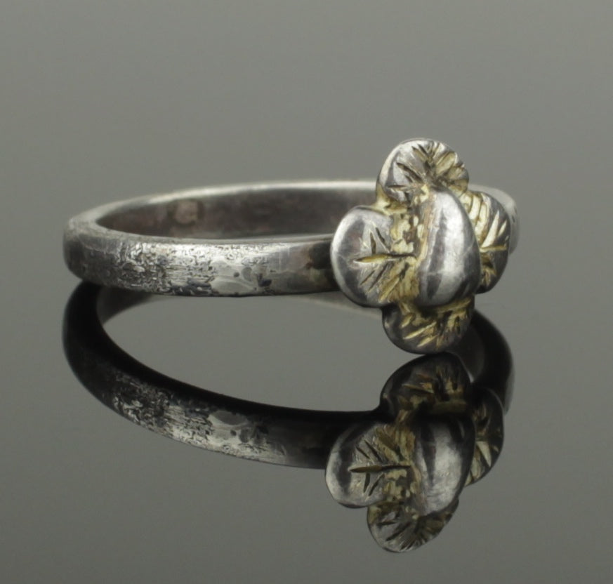 BEAUTIFUL ANCIENT MEDIEVAL SILVER RING WITH QUATREFOIL BEZEL - CIRCA 1 ...