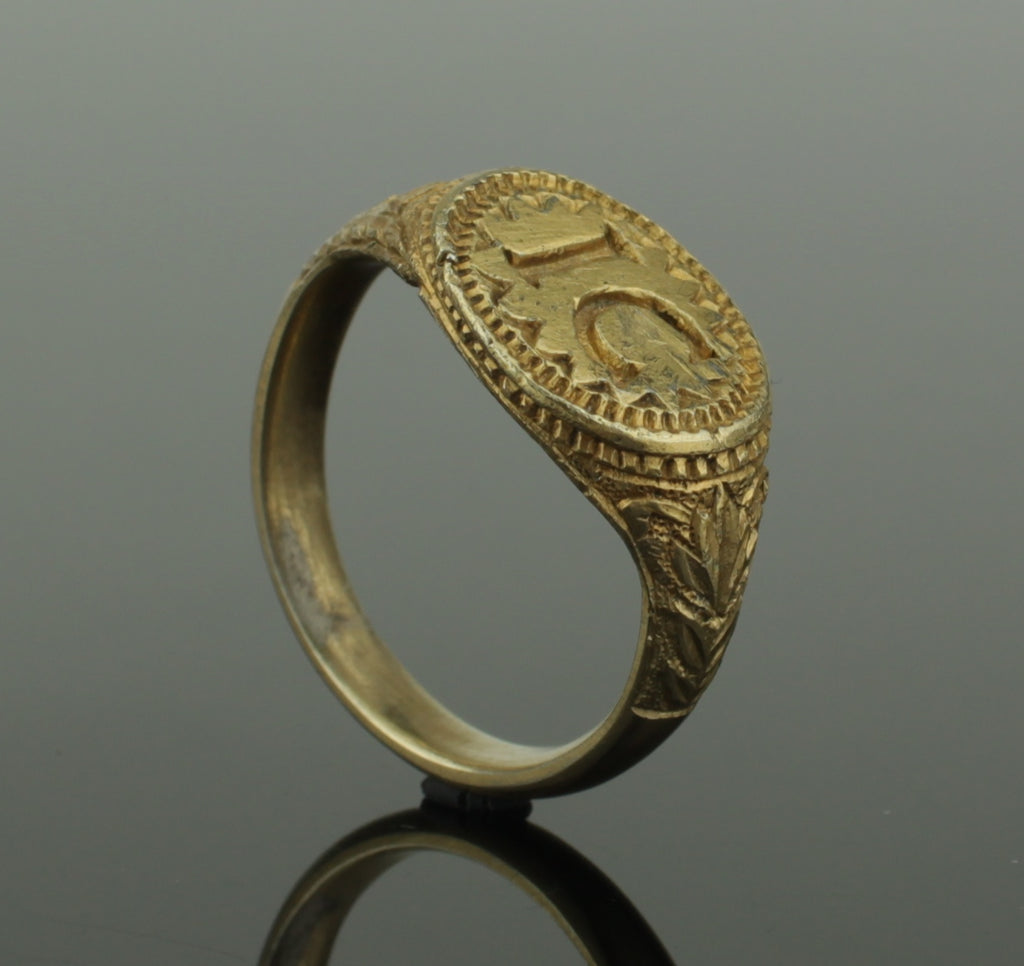BEAUTIFUL ANCIENT MEDIEVAL SILVER GILT SEAL RING - CIRCA 14th/15th Cen ...