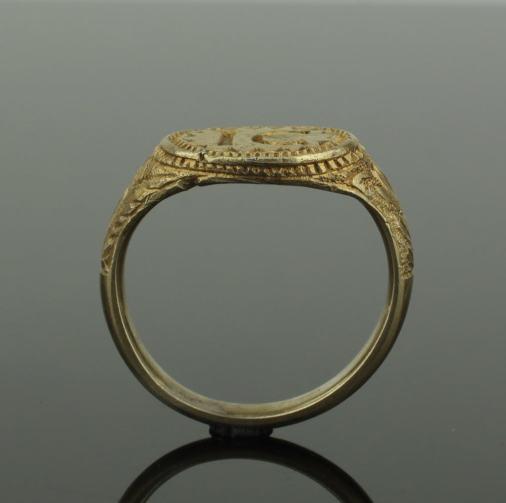 BEAUTIFUL ANCIENT MEDIEVAL SILVER GILT SEAL RING - CIRCA 14th/15th Cen ...