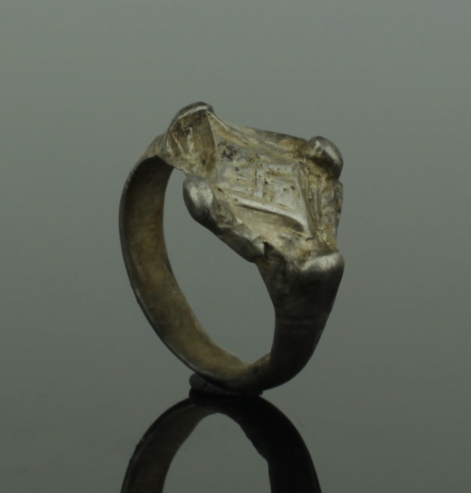 ANCIENT VIKING SILVER RING - CIRCA 9th/10th CENTURY (798) – Trinity ...
