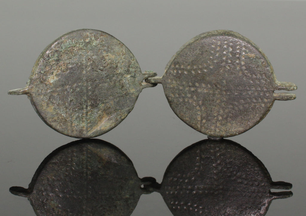 MEDIEVAL BRONZE COSMETIC MIRROR CASE Dating Circa 14th-15th Century AD ...