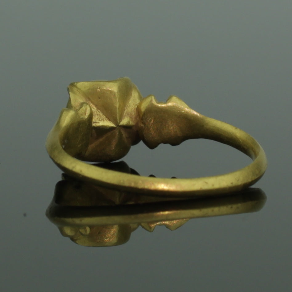 BEAUTIFUL MEDIEVAL GOLD & SAPPHIRE QUATREFOIL RING - CIRCA 14th-15th C ...