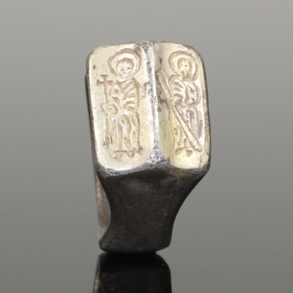 ANCIENT MEDIEVAL ICONOGRAPHIC SILVER GILT RING WITH SAINTS - CIRCA 15T ...